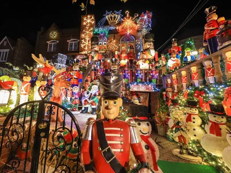 Dyker Heights Christmas Lights: The Best NYC Experience